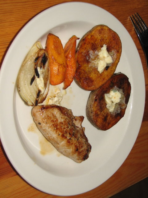 Kopanisti täytettyä possua, Herkkuperunat - Resepti