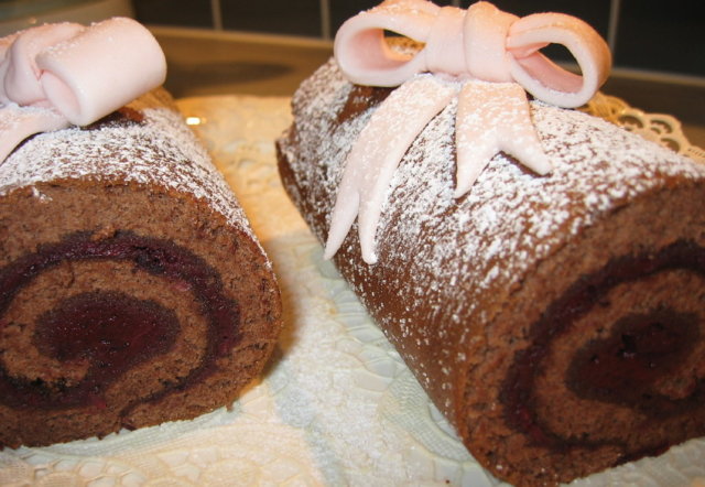 Marja-aronia-Omenakääretorttu - Resepti