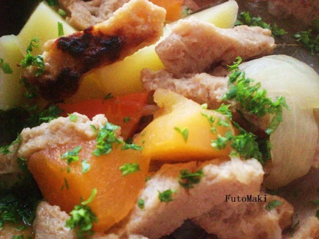 Kasvis - Soija - Uunipata - Resepti