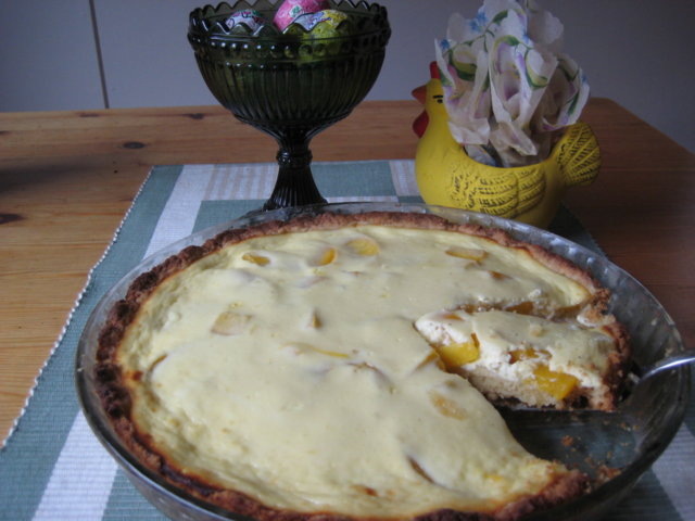 Rahka-persikkapiiras - Resepti