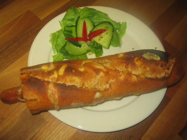 Le hot-dog [löotdog] ranskalaisittain - Resepti