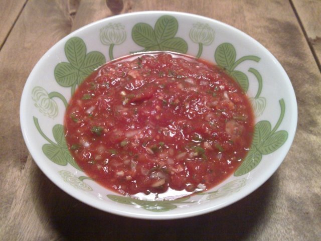 Salsa cruda - Resepti