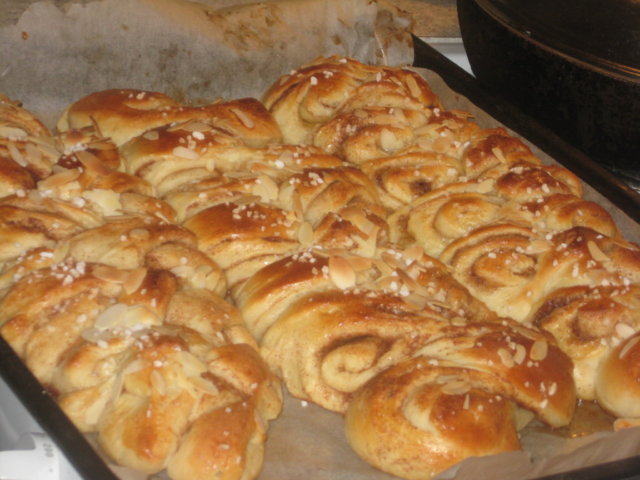 Pullapitkot ja pullat - Resepti