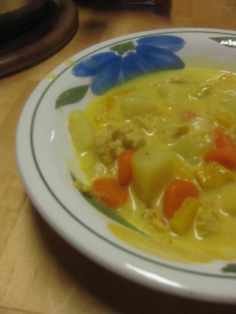 Maistuva kanakeitto - Resepti