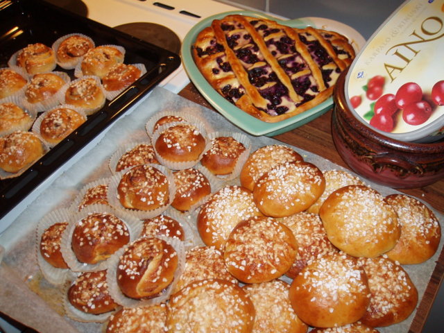 Pullaa ja mustikkapiirakkaa - Resepti