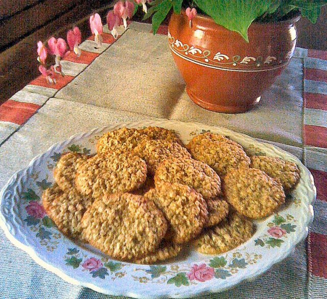 Helpot kaurakeksit - Resepti