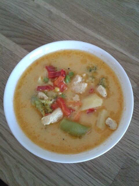 Kanakeitto - Resepti