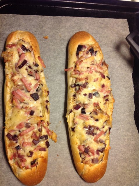 Täytetty patonki - Resepti