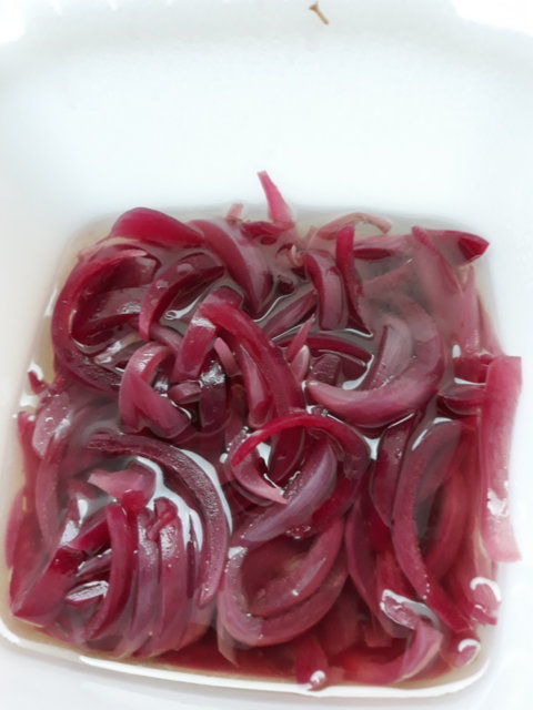 Marinoitu punasipuli 29.11.2018 - Resepti