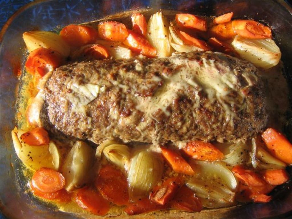 Muheva lihamureke lisukkeineen - Resepti