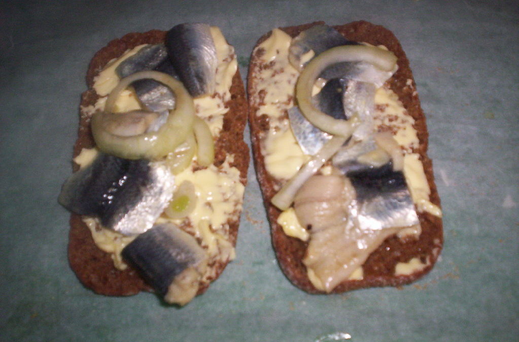 Sinappi/Valkosipuli Silakat - Resepti