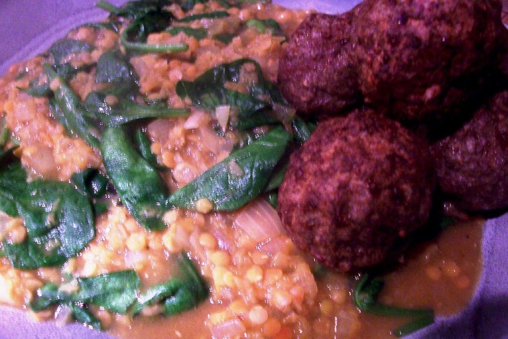 INTIALAINEN TOMAATTI & LINSSI DAHL - Resepti