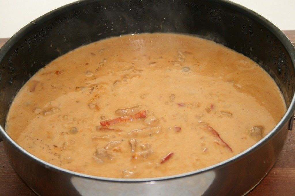 Unkarilainen lihakastike - Resepti