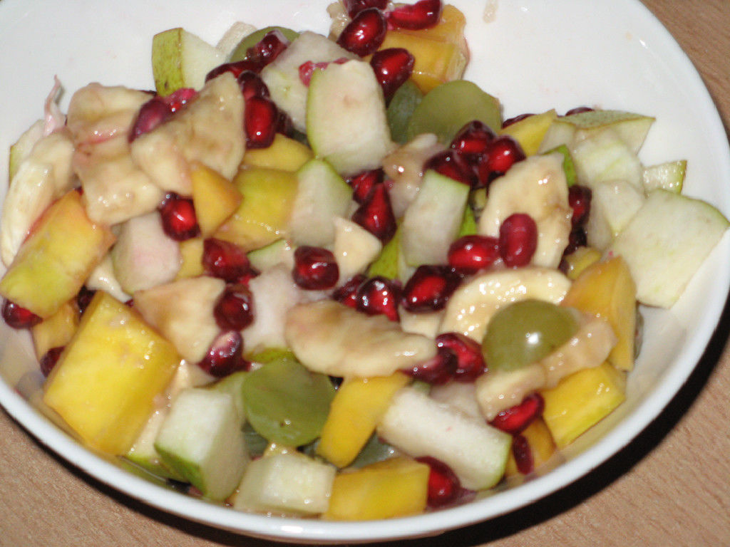 raikas hedelmäsalaatti - Resepti