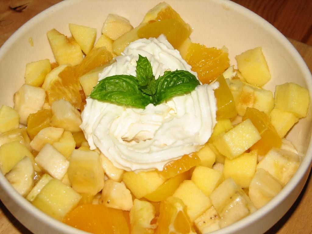 Hedelmäsalaatti - Resepti
