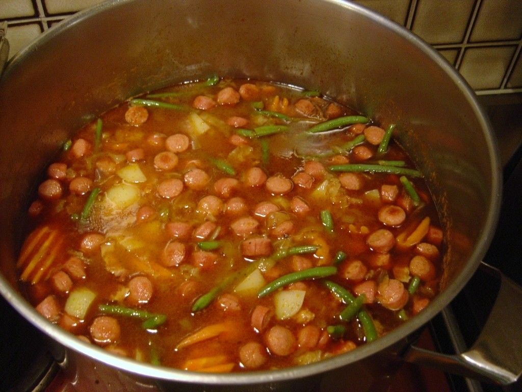 Nakkikeitto - Resepti