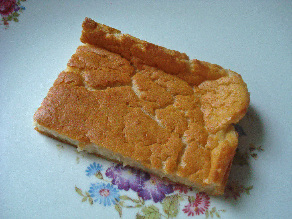 Hunaja-kookospannukakkua banaanin ja jogurtin kera - Resepti