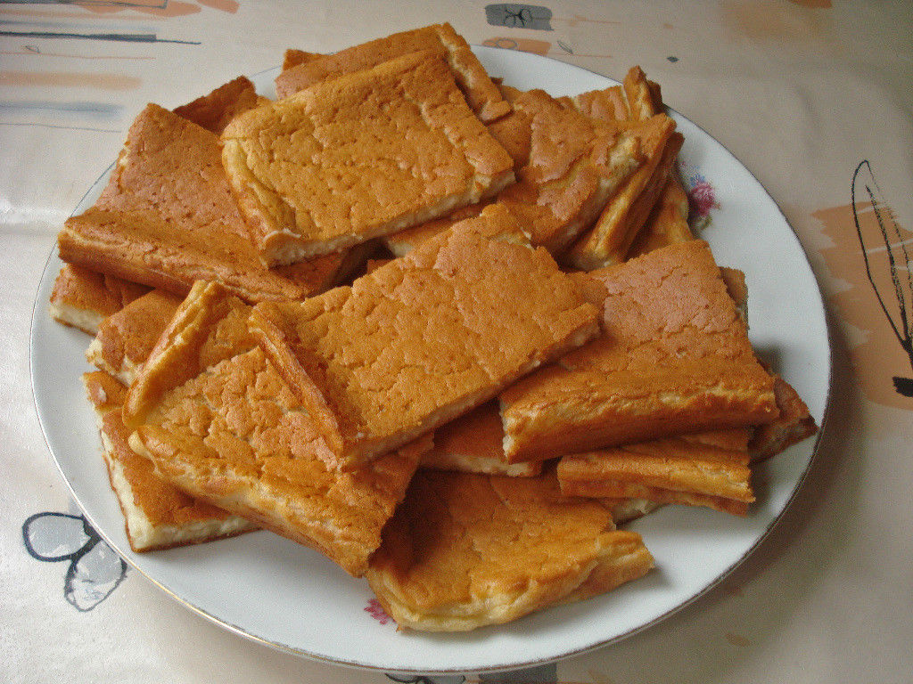 Hunaja-kookospannukakkua banaanin ja jogurtin kera - Resepti