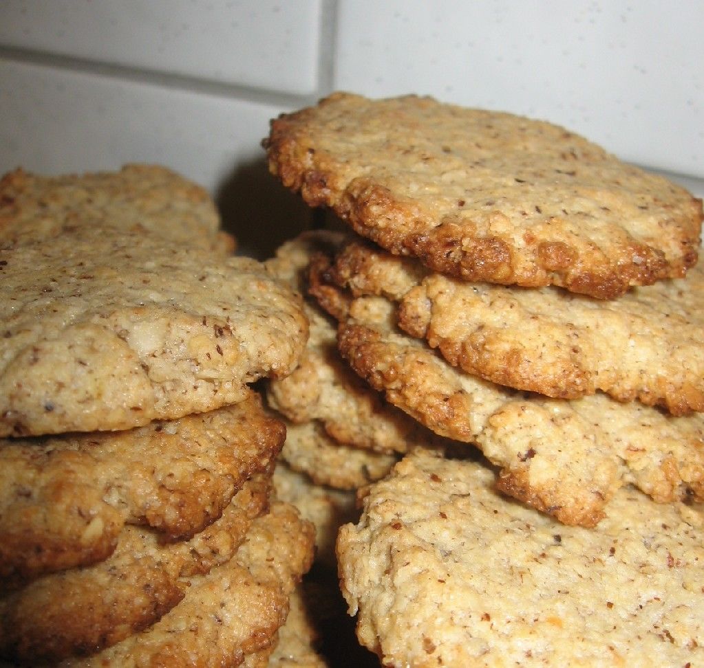 Pähkinäiset kaurakeksit - Resepti