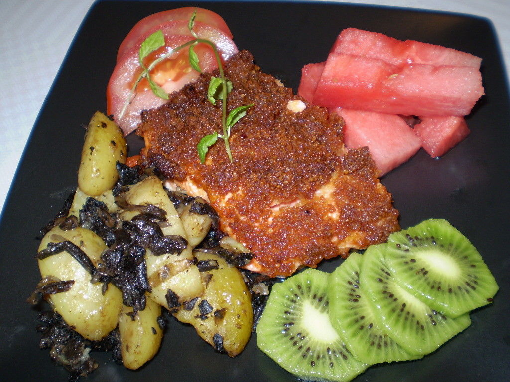 Gratinoitua lohta ja mustatorvisieni perunoita - Resepti