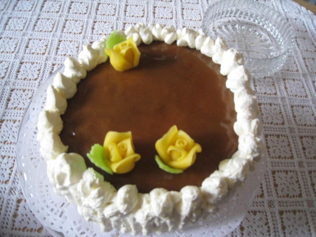 Kinuskikakku - Resepti