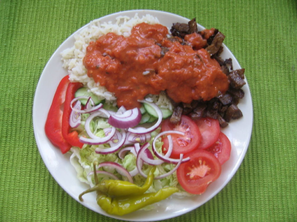 Kebab riisillä - Resepti