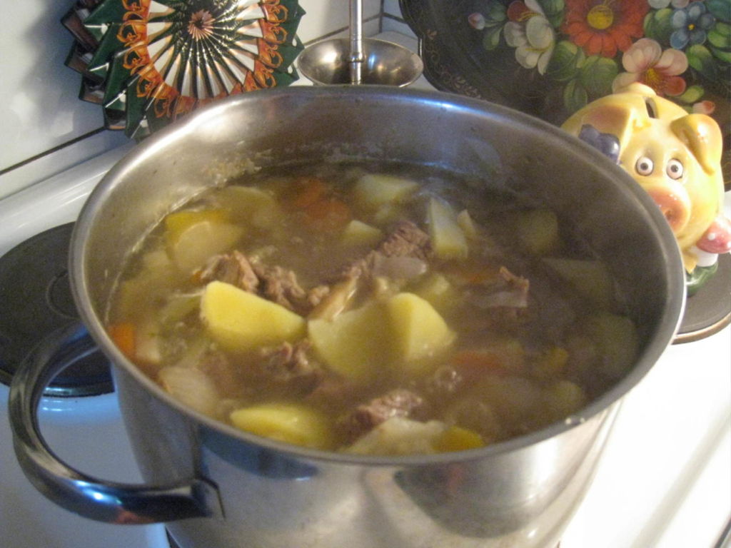 Lihakeitto - Resepti