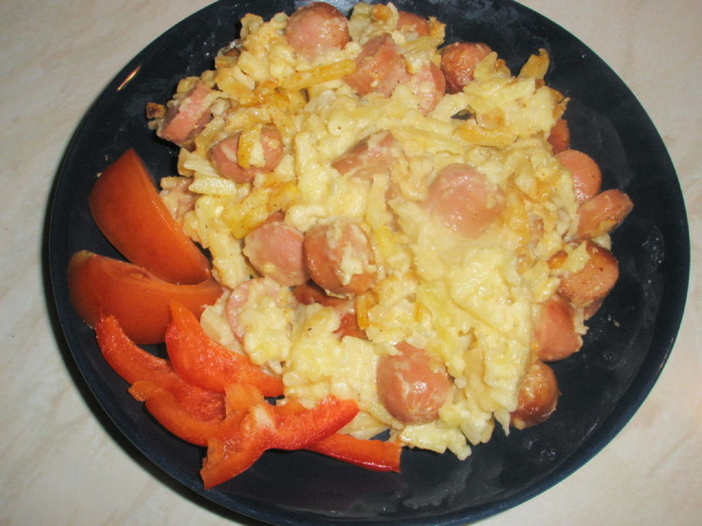 Nakki-auraperunavuoka - Resepti