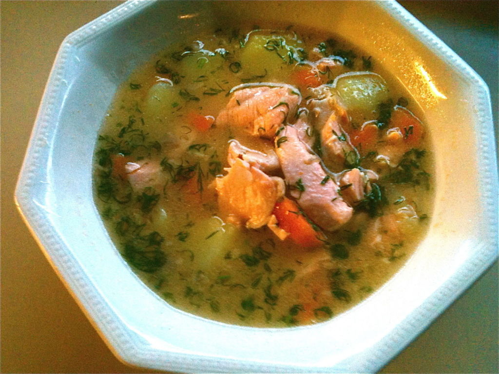 Lohikeitto - Resepti