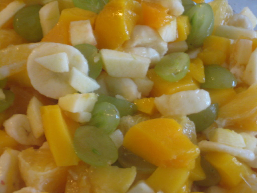 Hedelmäsalaatti - Resepti