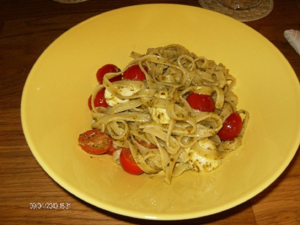 Pesto-pasta - Resepti