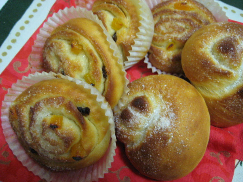 Pulla, maidoton, munaton - Resepti