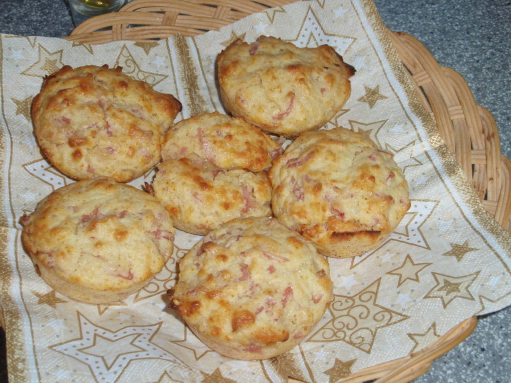 Kinkku-juusto muffinssit - Resepti