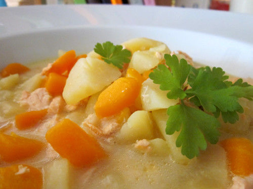 Lohikeitto - Resepti