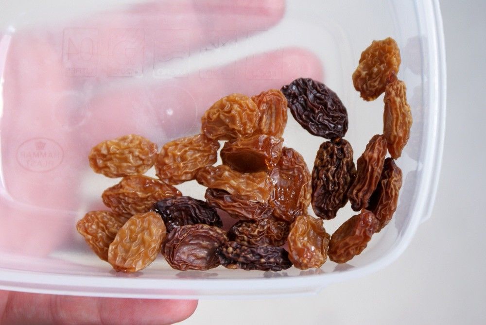 Kuivatut mustikat ja kotitekoiset rusinat - Resepti