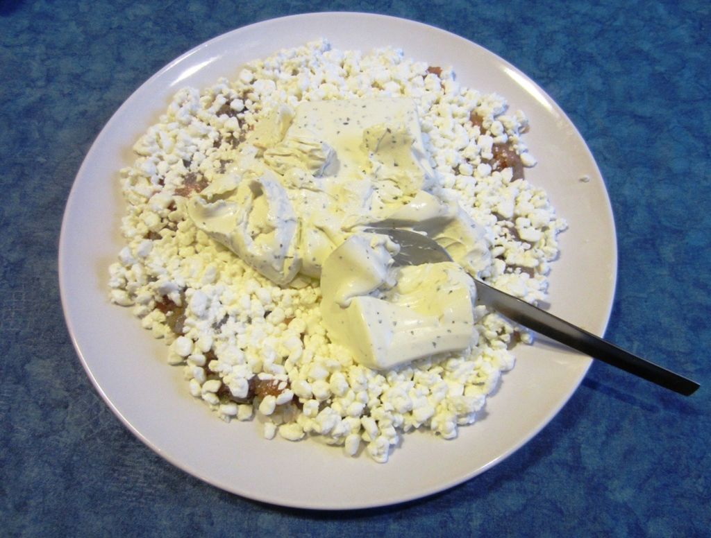 Raejuusto-tuorejuusto-graavilohilevite - Resepti