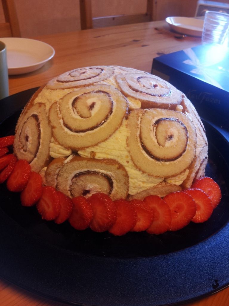 Charlotta kakku - Resepti