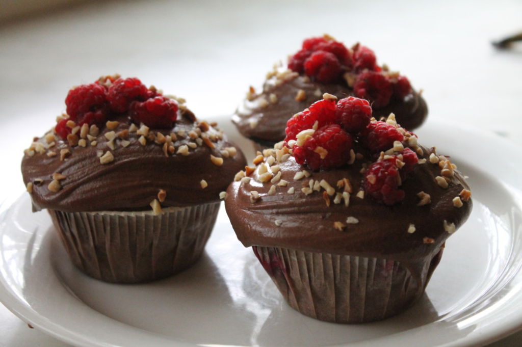 Vadelma-suklaa muffinit - Resepti