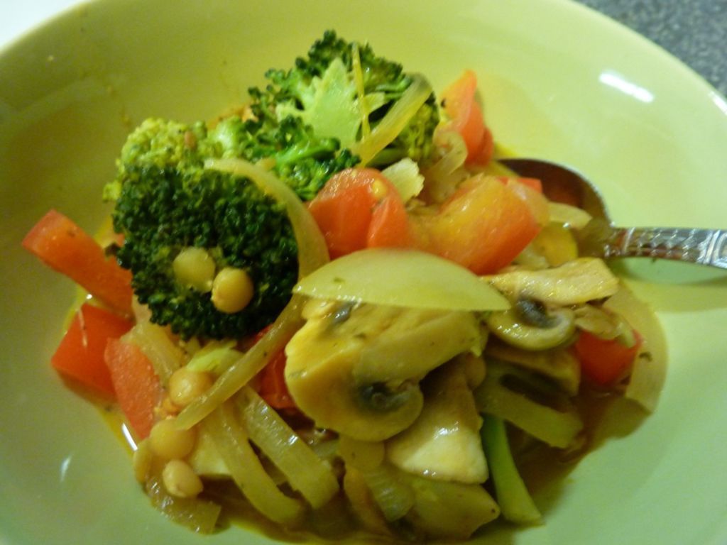 Linssi-kasvispata - Resepti