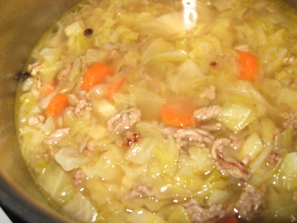 Keitto varhaiskaalista - Resepti