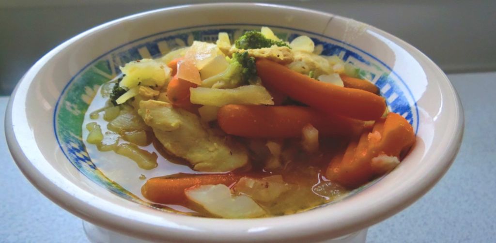 Helppo kanakeitto - Resepti