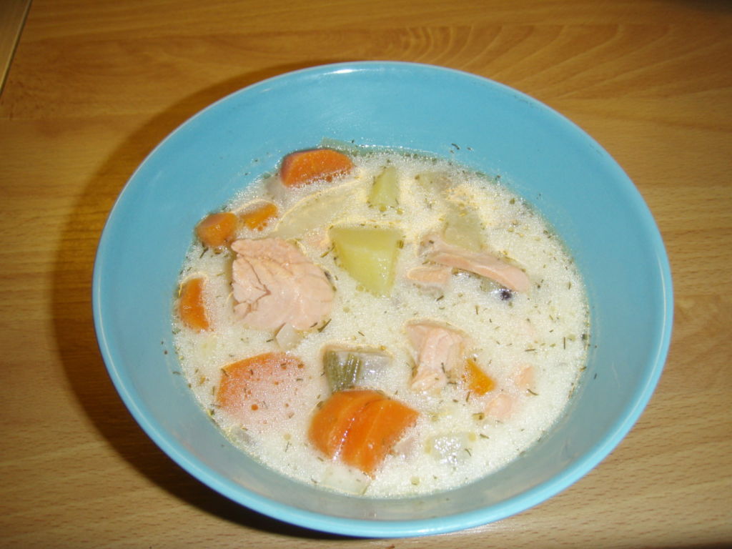 Sitruunainen lohikeitto - Resepti