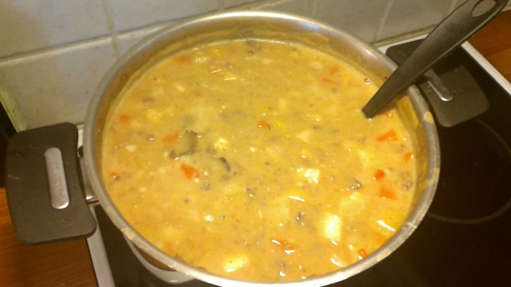 TÄYTELÄINEN LIHAKEITTO - Resepti