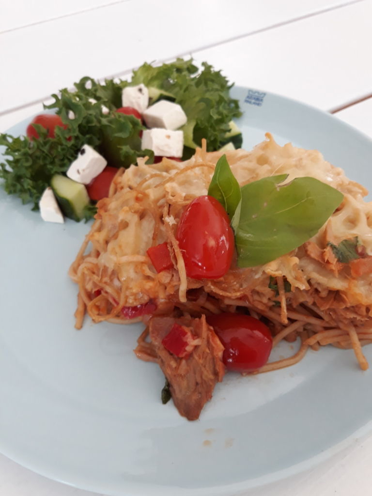 Tonnikala-pastavuoka - Resepti