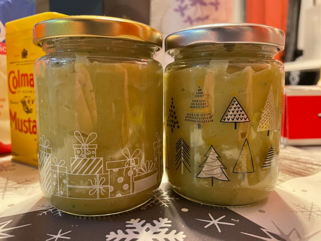 Vihreät kuulat sinappi - Resepti