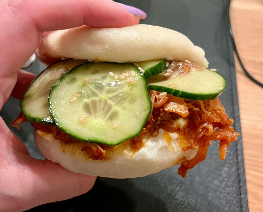 Mausteiset nyhtökana bao bunit - Resepti